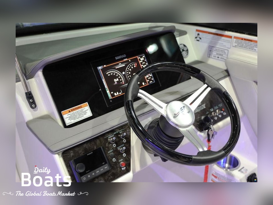 2022 Sea Ray 210 Spx Inboard for sale. View price, photos and Buy 2022 ...