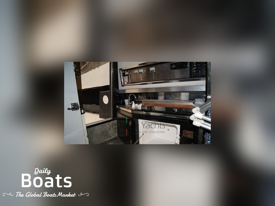 1987 Wellcraft Marine 34 Scarab Thunder for sale. View price, photos ...