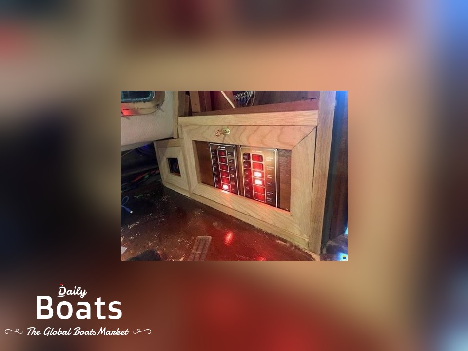 1980 Sloop Hummingbird 30 for sale. View price, photos and Buy 1980 ...