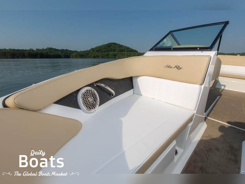 2022 Sea Ray Spx 210 for sale. View price, photos and Buy 2022 Sea Ray ...