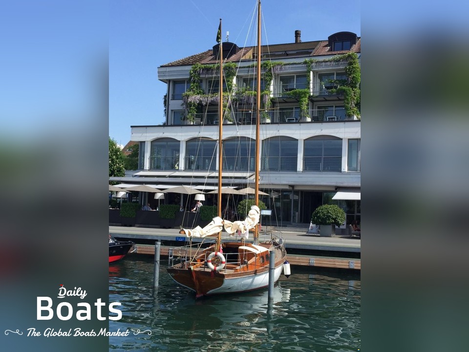 1957 Herreshoff H28 for sale. View price, photos and Buy 1957 ...