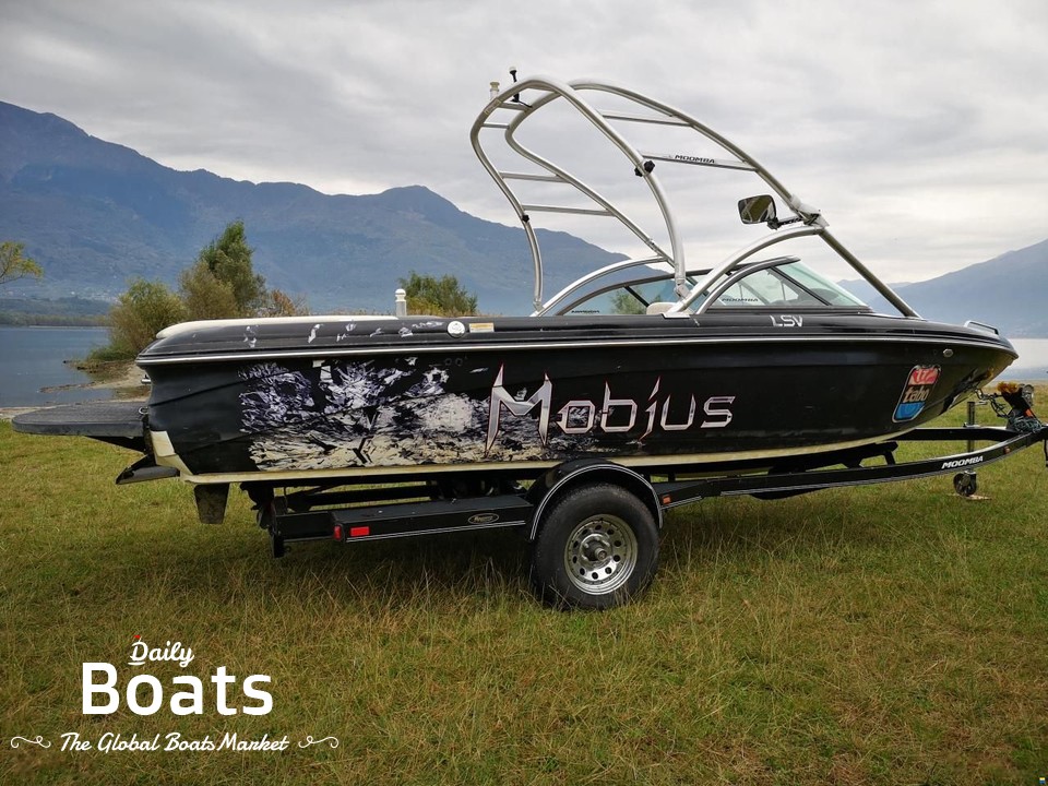 2010 Moomba Mobius Lsv for sale. View price, photos and Buy 2010 Moomba ...