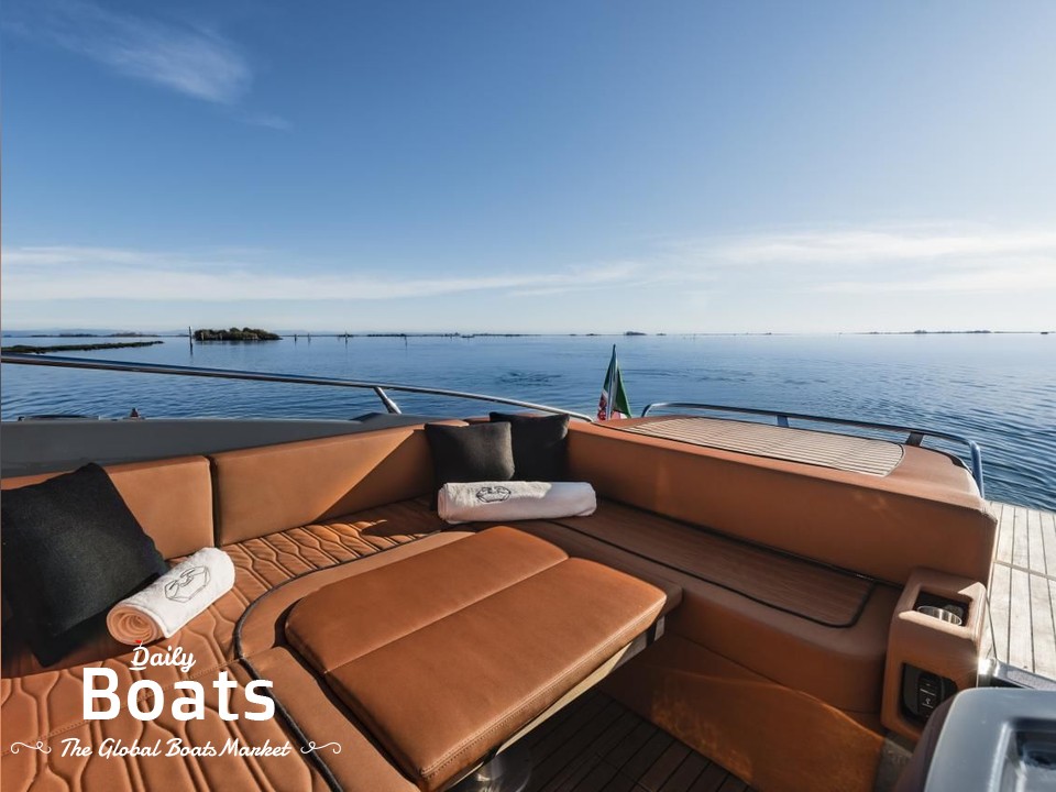 2023 Cranchi E30 Endurance for sale. View price, photos and Buy 2023 ...
