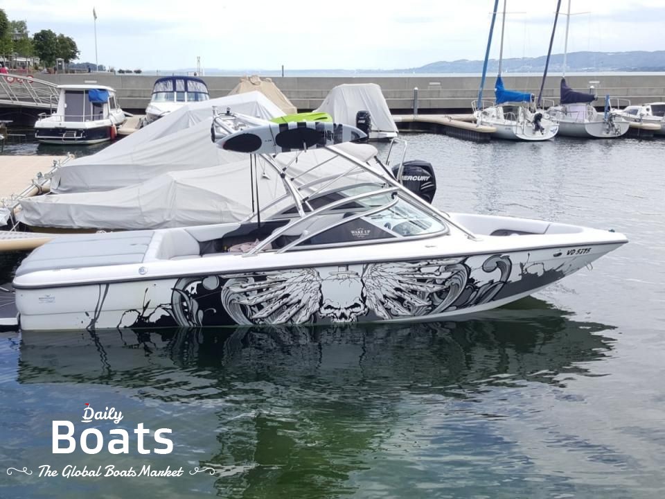 2005 Moomba Mobius for sale. View price, photos and Buy 2005 Moomba ...