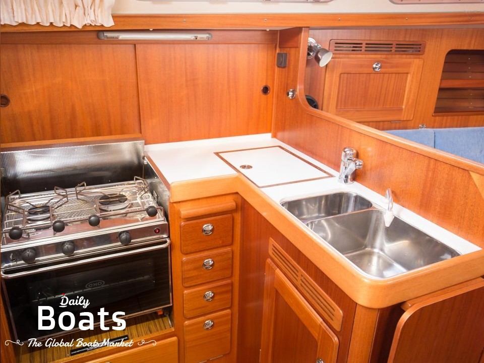 2006 Hallberg-Rassy 31 Mk Ii Scandinavia for sale. View price, photos ...