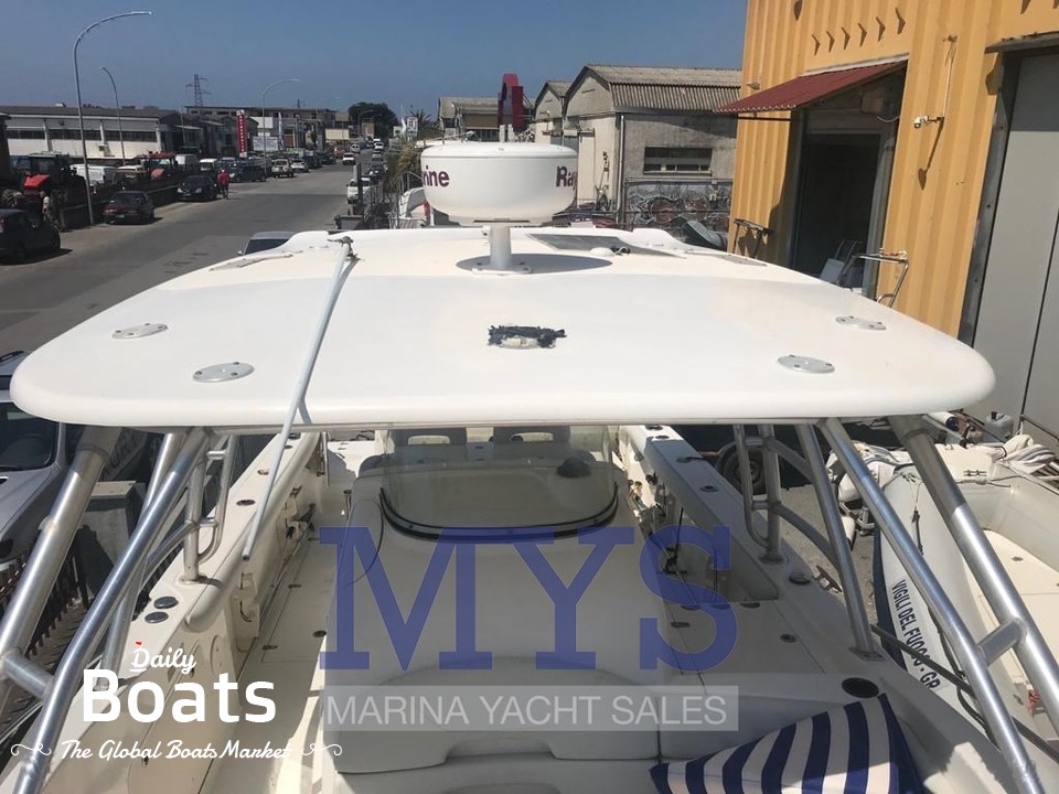2007 Boston Whaler Outrage 320 for sale. View price, photos and Buy ...