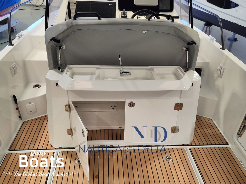 2022 Beneteau Flyer 8 Sundeck for sale. View price, photos and Buy 2022 ...