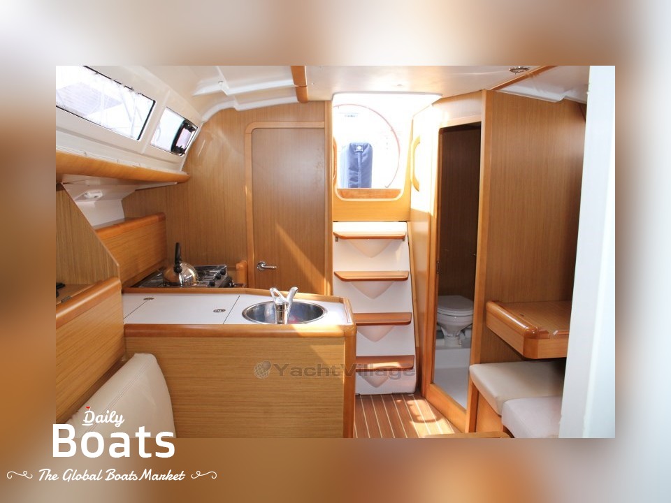 2010 Jeanneau Sun Odyssey 33I for sale. View price, photos and Buy 2010 Jeanneau Sun Odyssey 33I ...