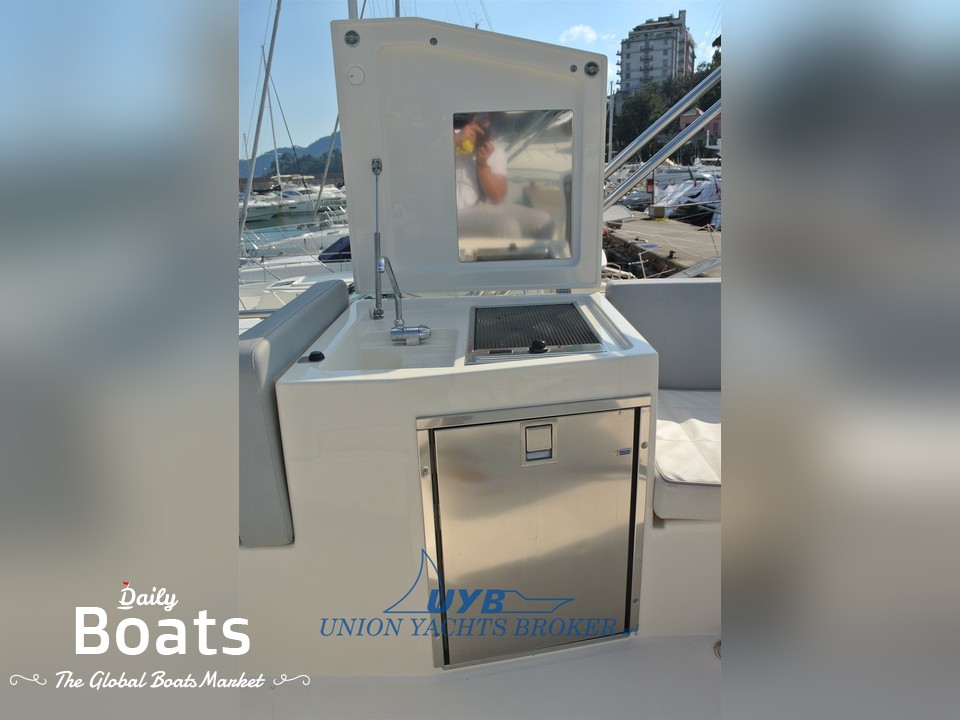 2014 Absolute 40 Fly for sale. View price, photos and Buy 2014 Absolute ...