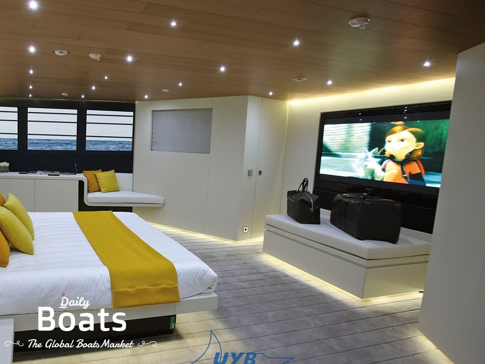 2010 Rodriguez Cantieri Navali Signature 40 - Ocean Sapphire for sale ...