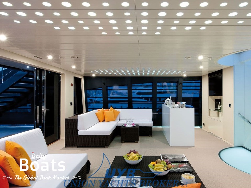 2010 Rodriguez Cantieri Navali Signature 40 - Ocean Sapphire for sale ...