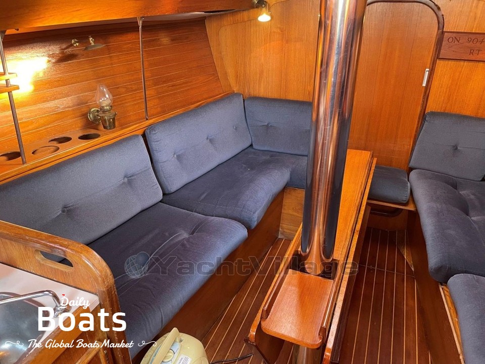 1985 Jeanneau Sun Rise 35 for sale. View price, photos and Buy 1985 ...