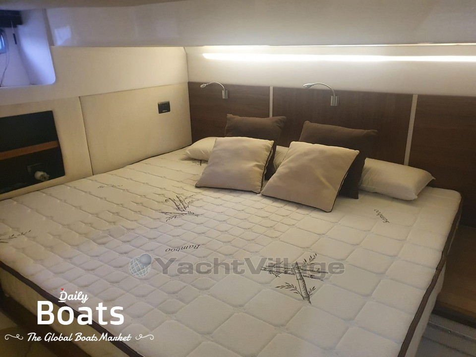 2012 Sealine Sc 42 for sale. View price, photos and Buy 2012 Sealine Sc ...