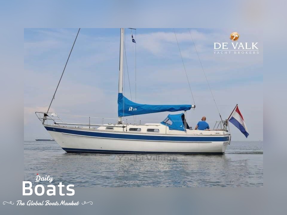 1983 Hallberg Rassy Hallberg-Rassy 29 for sale. View price, photos and ...