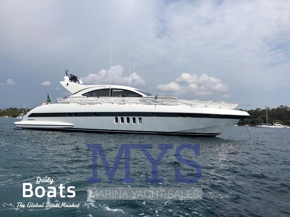 1999 Overmarine Mangusta 72 à vendre. Voir le prix, les photos et ...