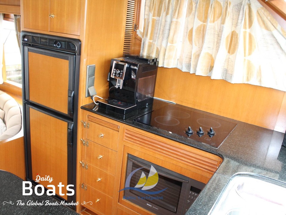 2004 Ocean Alexander Altus 48 for sale. View price, photos and Buy 2004 ...