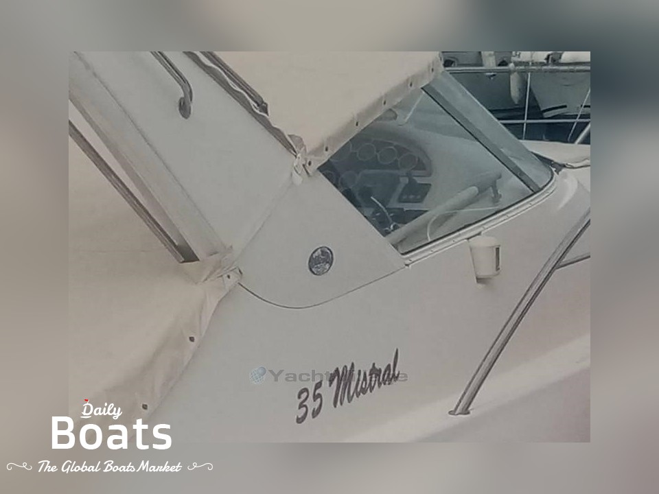 2005 Windy Boats 35 Mistral for sale. View price, photos and Buy 2005 ...