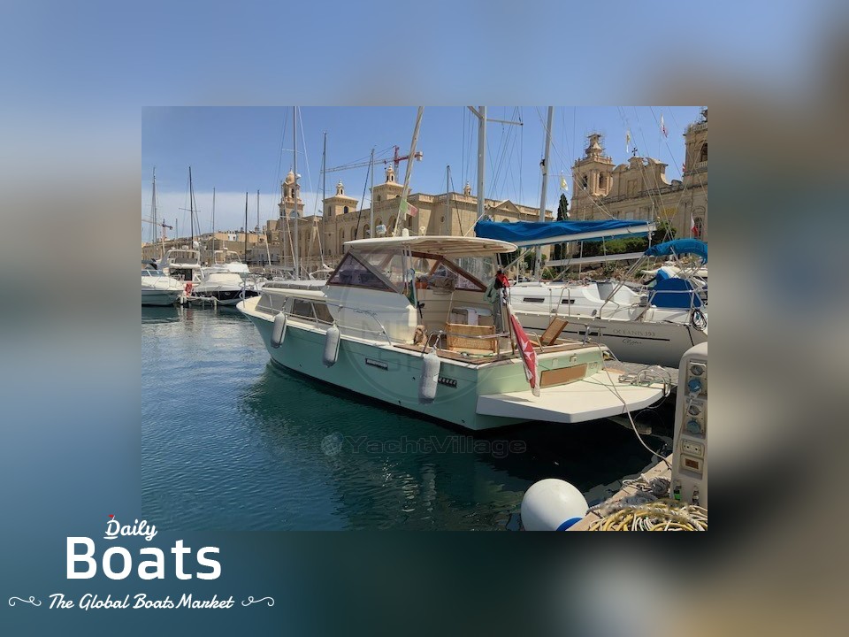 1972 Chris Craft Usa Commander 31 for sale. View price, photos and Buy ...