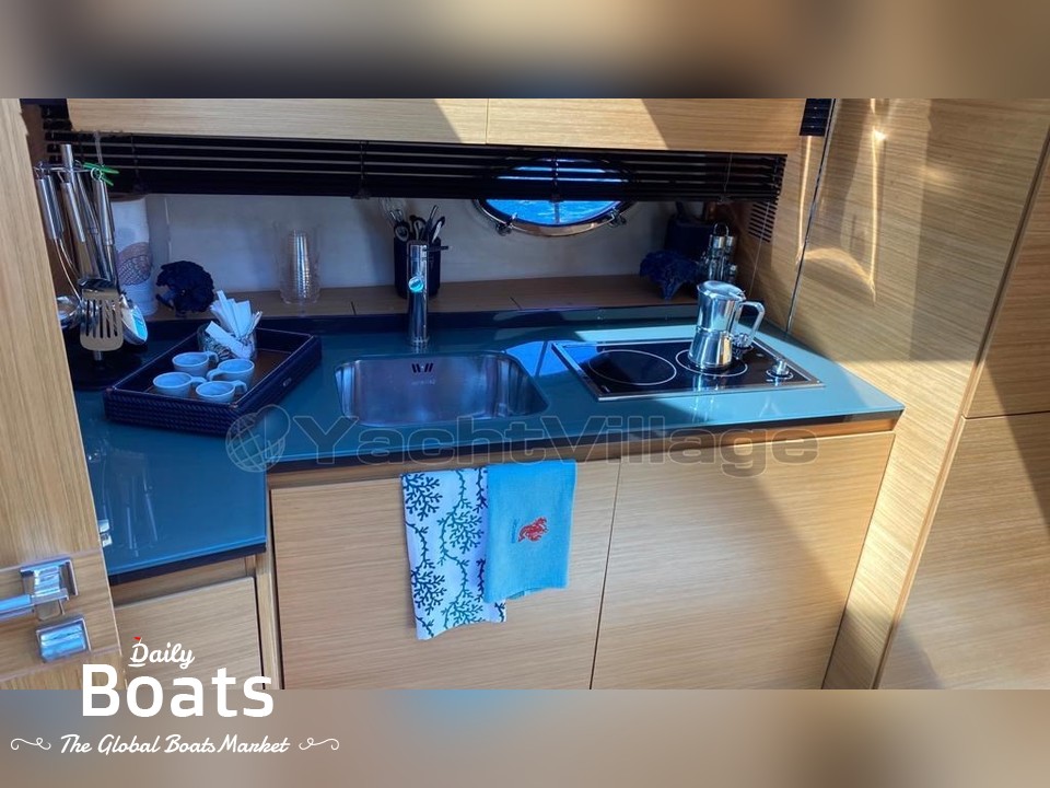 2009 Azimut Atlantis 50X4 for sale. View price, photos and Buy 2009 ...