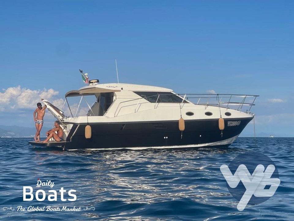 1991 Azimut 32.9 Targa for sale. View price, photos and Buy 1991 Azimut ...