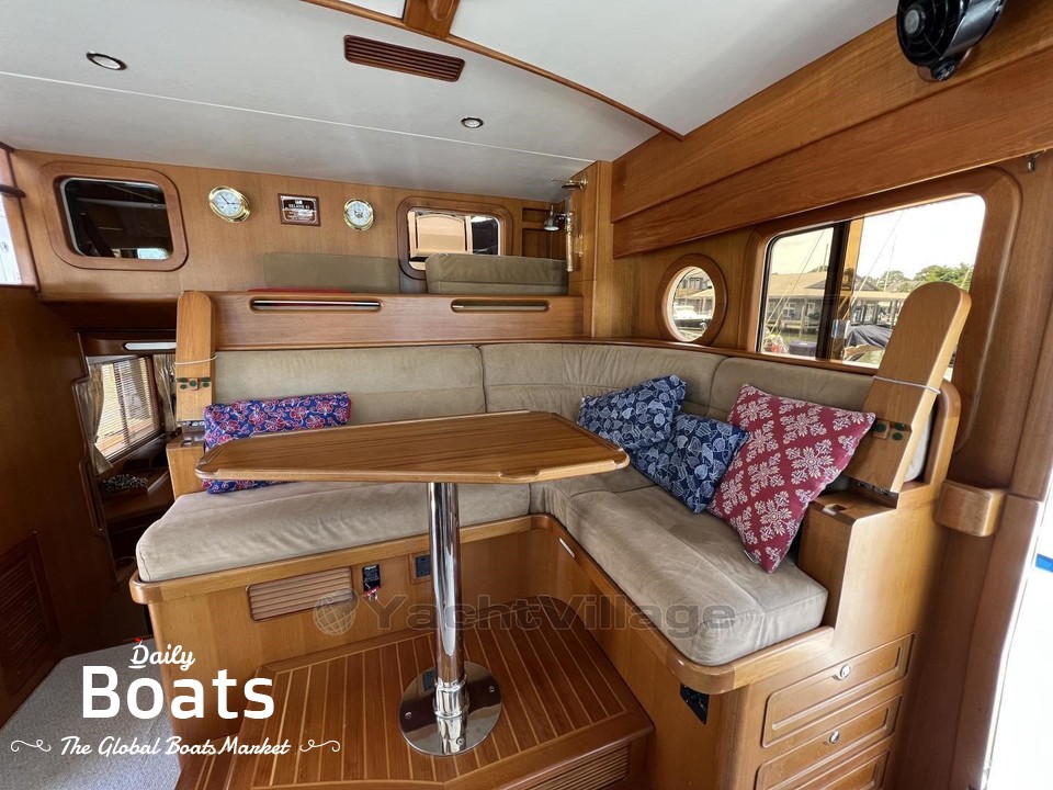 2006 Selene Yachts Ocean Trawler на продажу. Посмотреть цену ...