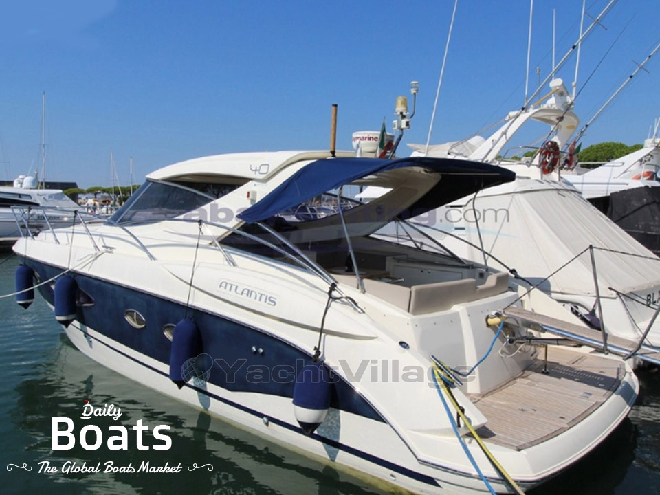 2010 Azimut Atlantis 40 Ht for sale. View price, photos and Buy 2010 ...