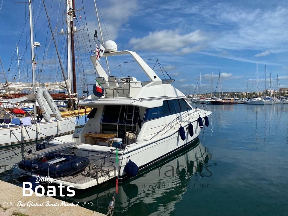 Uniesse Marine 48' Fly for sale. View price, photos and Buy Uniesse ...