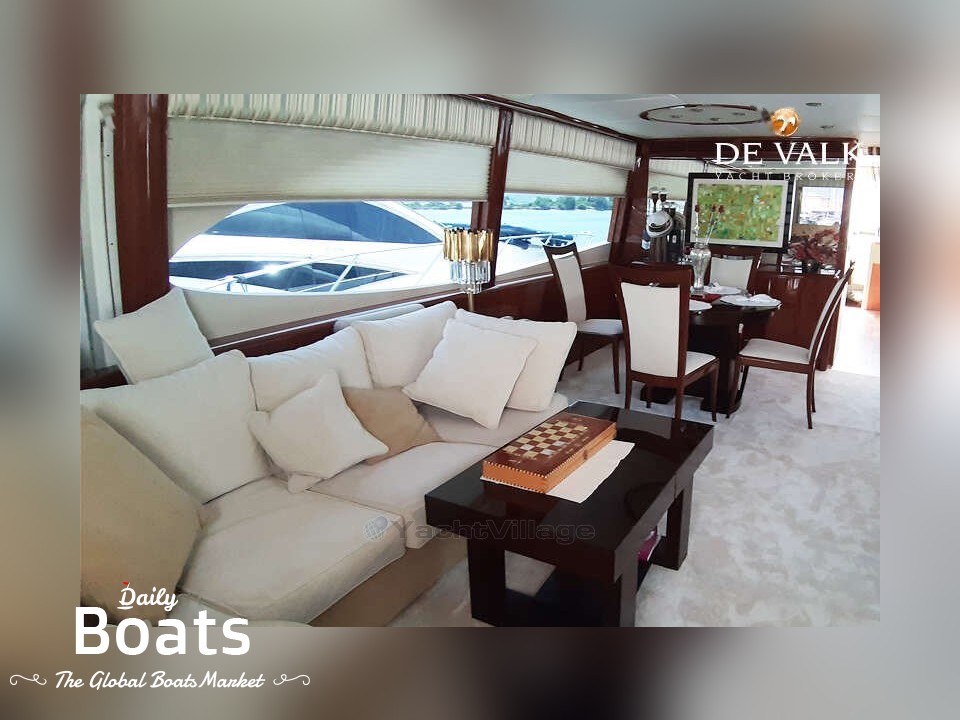 2005 Lazzara Yachts 68 for sale. View price, photos and Buy 2005 ...