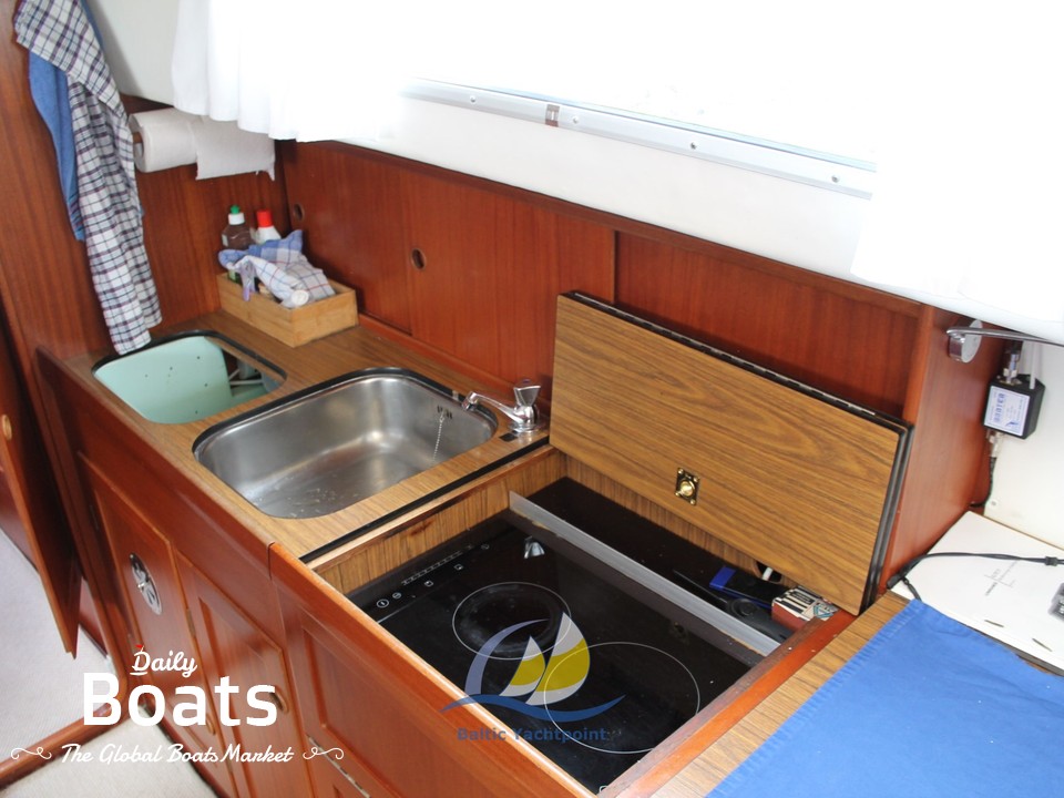 1977 Hallberg Rassy Rasmus 35 for sale. View price, photos and Buy 1977 ...