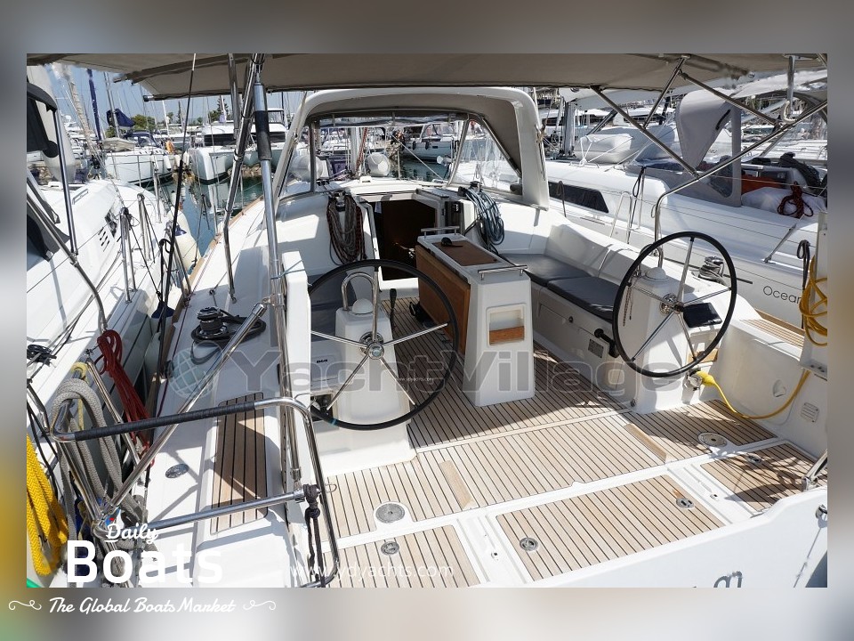 2014 Beneteau OceAnis 38 Cruiser for sale. View price, photos and Buy ...