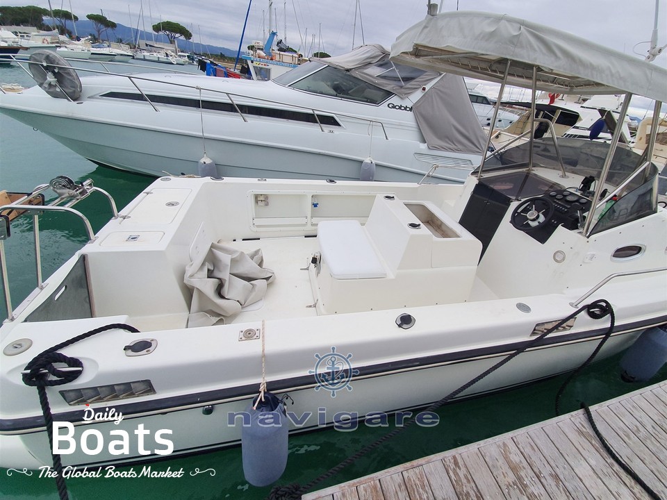 2002 Royal Yacht Group Harpoon 255 Walkaround for sale. View price ...