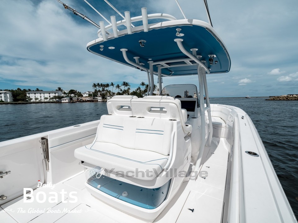 2021 Intrepid Boats 345 Nomad Fe for sale. View price, photos and Buy ...