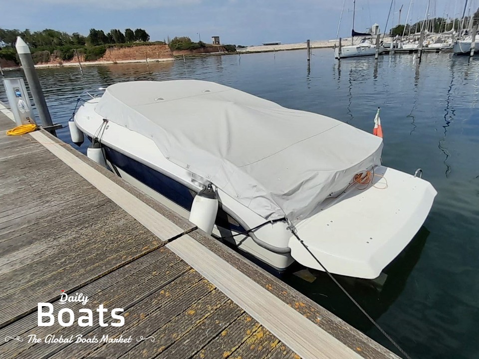 2005 Cranchi Csl 27 for sale. View price, photos and Buy 2005 Cranchi ...