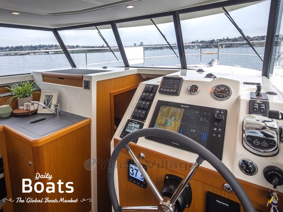 2023 Beneteau Swift Trawler 35 for sale. View price, photos and Buy ...