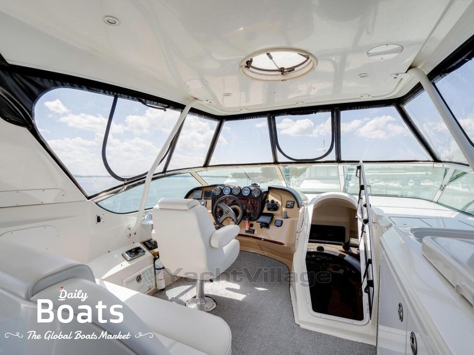 2004 Carver Yachts 57 Voyager for sale. View price, photos and Buy 2004 ...