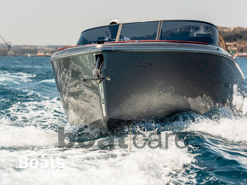 2021 Cranchi E26 for sale. View price, photos and Buy 2021 Cranchi E26 ...