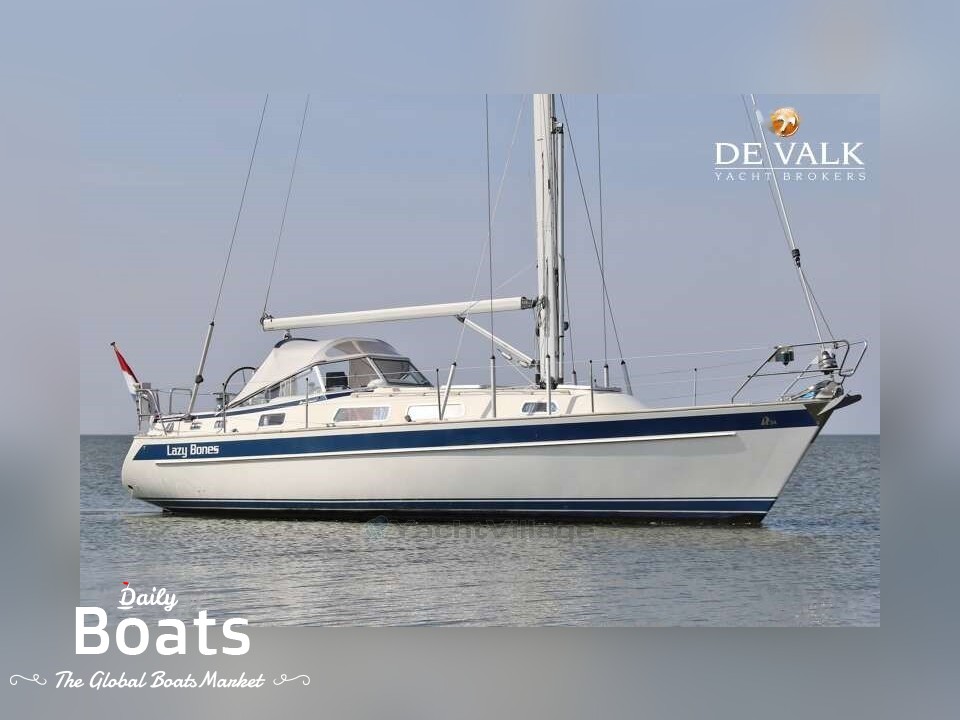 1998 Hallberg Rassy Hallberg-Rassy 34 for sale. View price, photos and ...