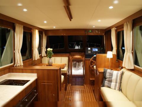2013 Explorer Motor Yachts 36 for sale. View price, photos and Buy 2013 ...