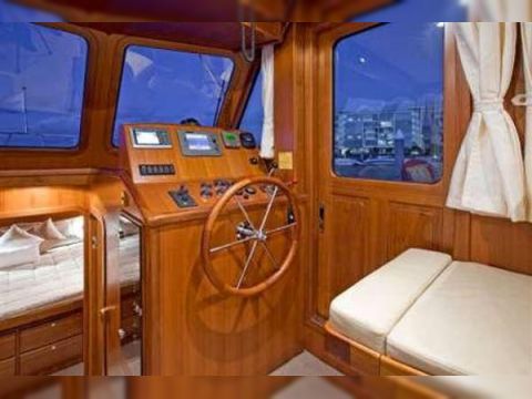 2013 Explorer Motor Yachts 36 for sale. View price, photos and Buy 2013 ...