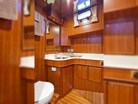 2013 Explorer Motor Yachts 36 for sale. View price, photos and Buy 2013 ...