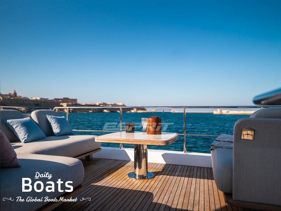 2019 Azimut 66 Flybridge for sale. View price, photos and Buy 2019 ...