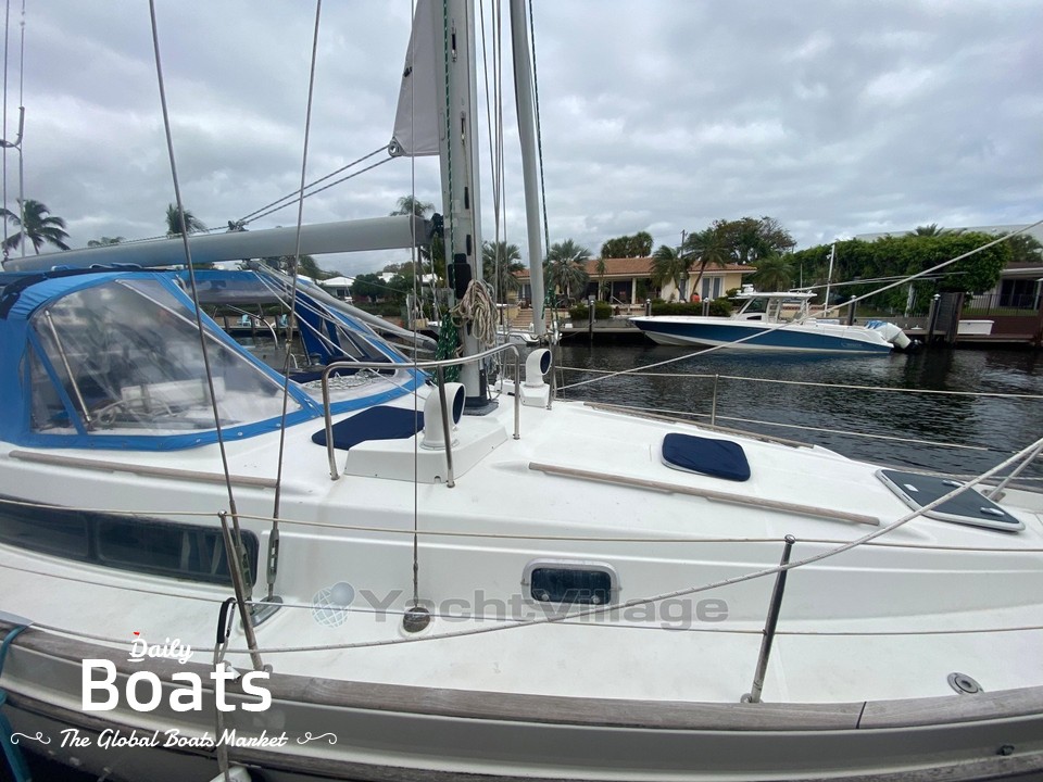 2001 Beneteau Oceanis 40 Cc for sale. View price, photos and Buy 2001 ...