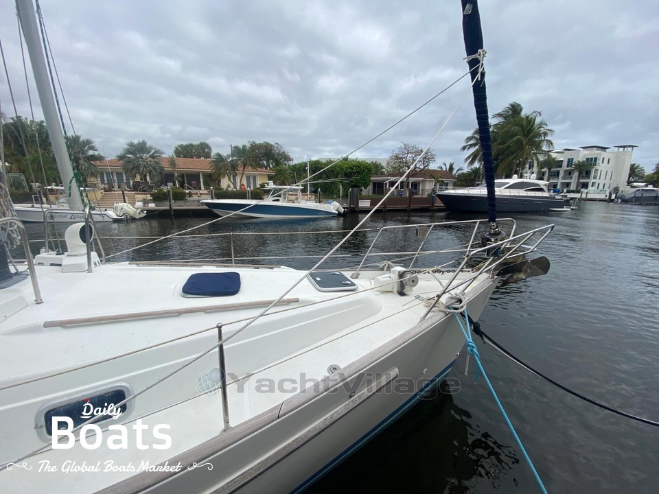 2001 Beneteau Oceanis 40 Cc for sale. View price, photos and Buy 2001 ...