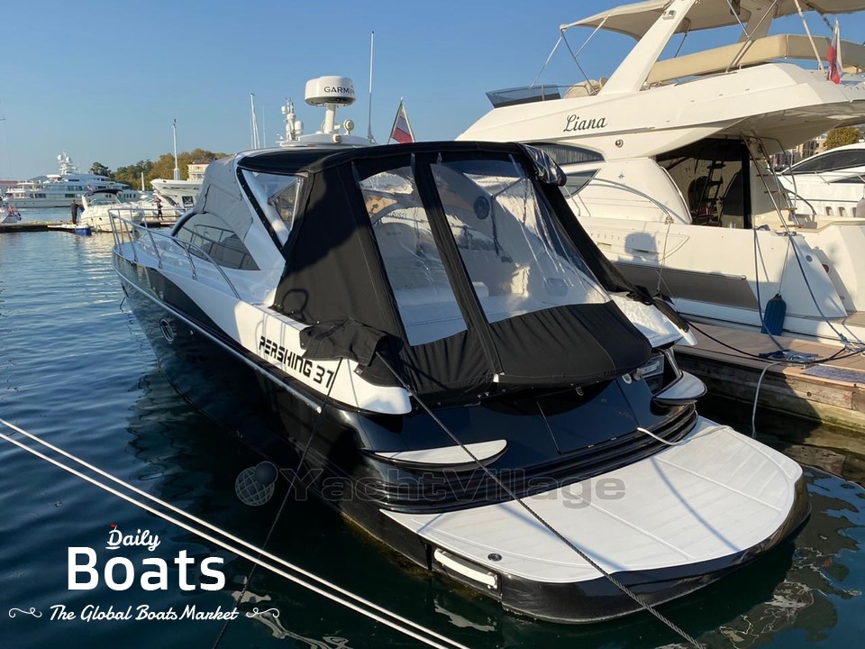 2004 Pershing 37' for sale. View price, photos and Buy 2004 Pershing 37 ...