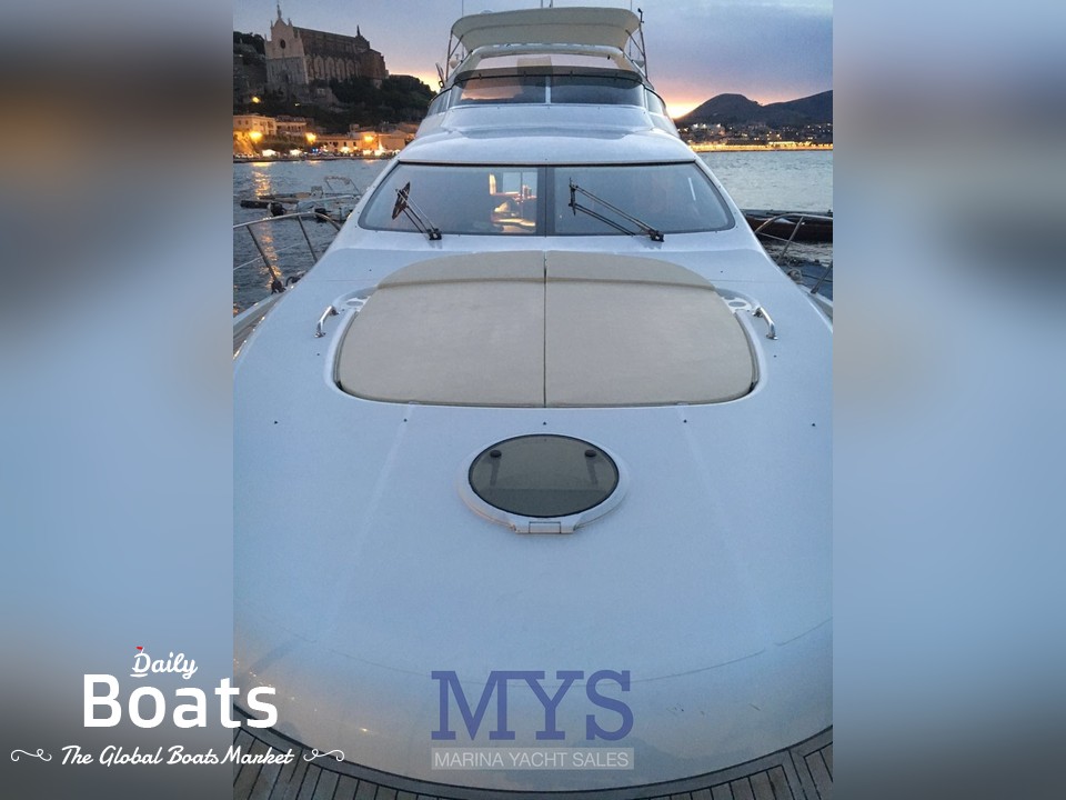 2002 Azimut 68 Plus for sale. View price, photos and Buy 2002 Azimut 68 ...