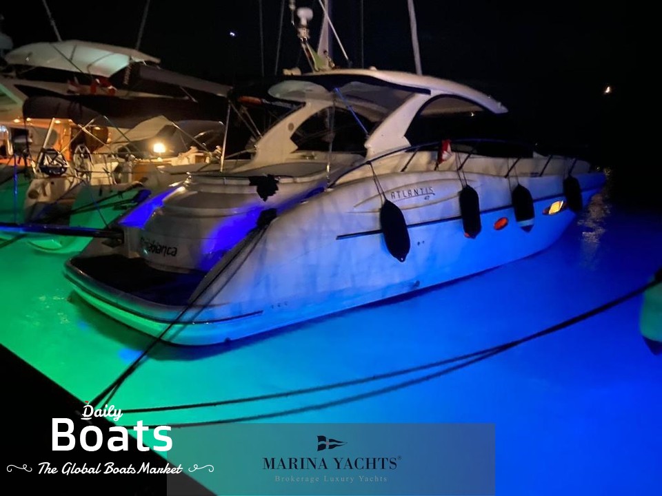 2010 Azimut Atlantis 47 Ht for sale. View price, photos and Buy 2010 ...