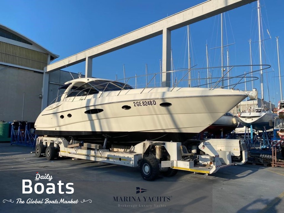 2010 Azimut Atlantis 47 Ht for sale. View price, photos and Buy 2010 ...