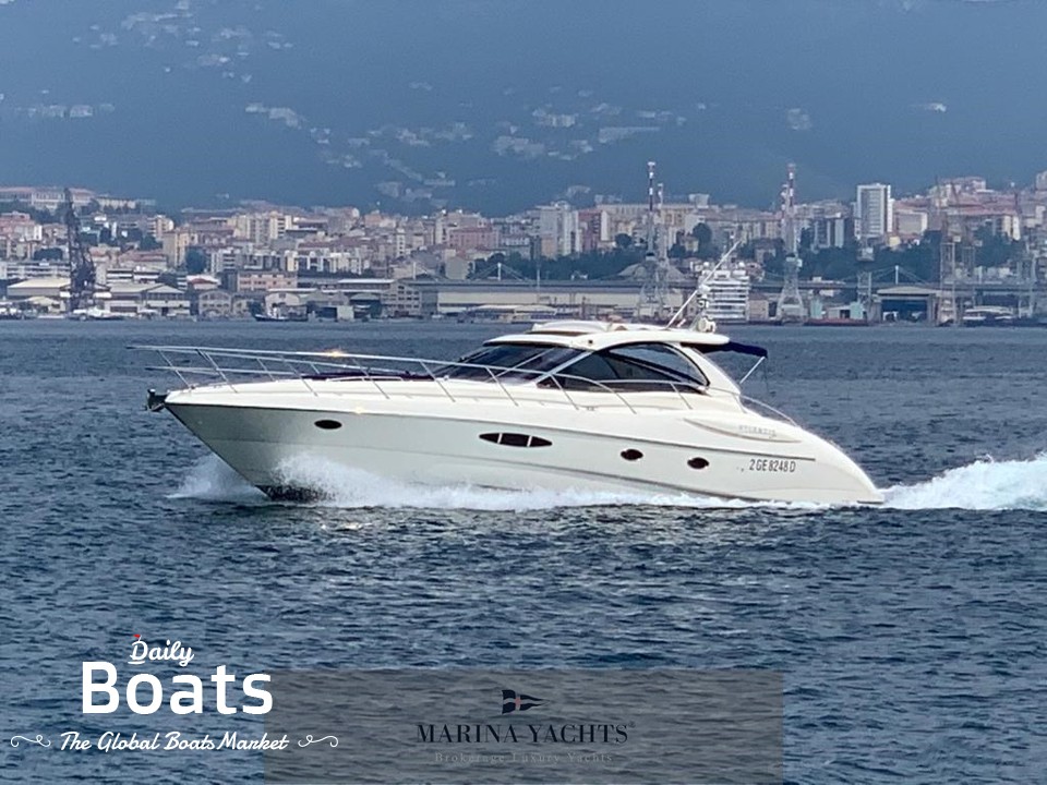 2010 Azimut Atlantis 47 Ht for sale. View price, photos and Buy 2010 ...