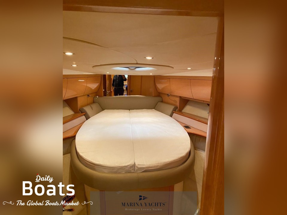 2010 Azimut Atlantis 47 Ht for sale. View price, photos and Buy 2010 ...