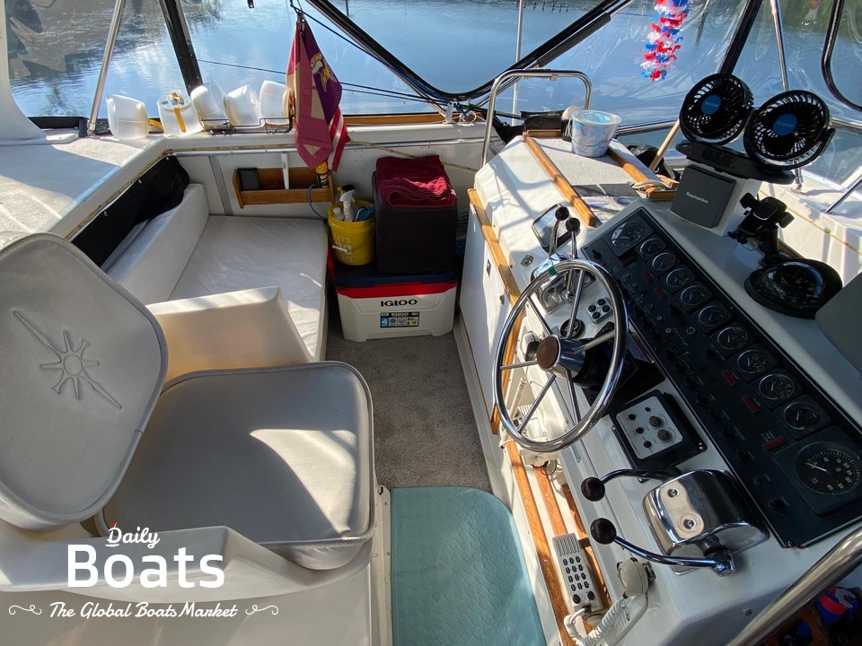 1989 Chris-Craft 427 Catalina for sale. View price, photos and Buy 1989 ...